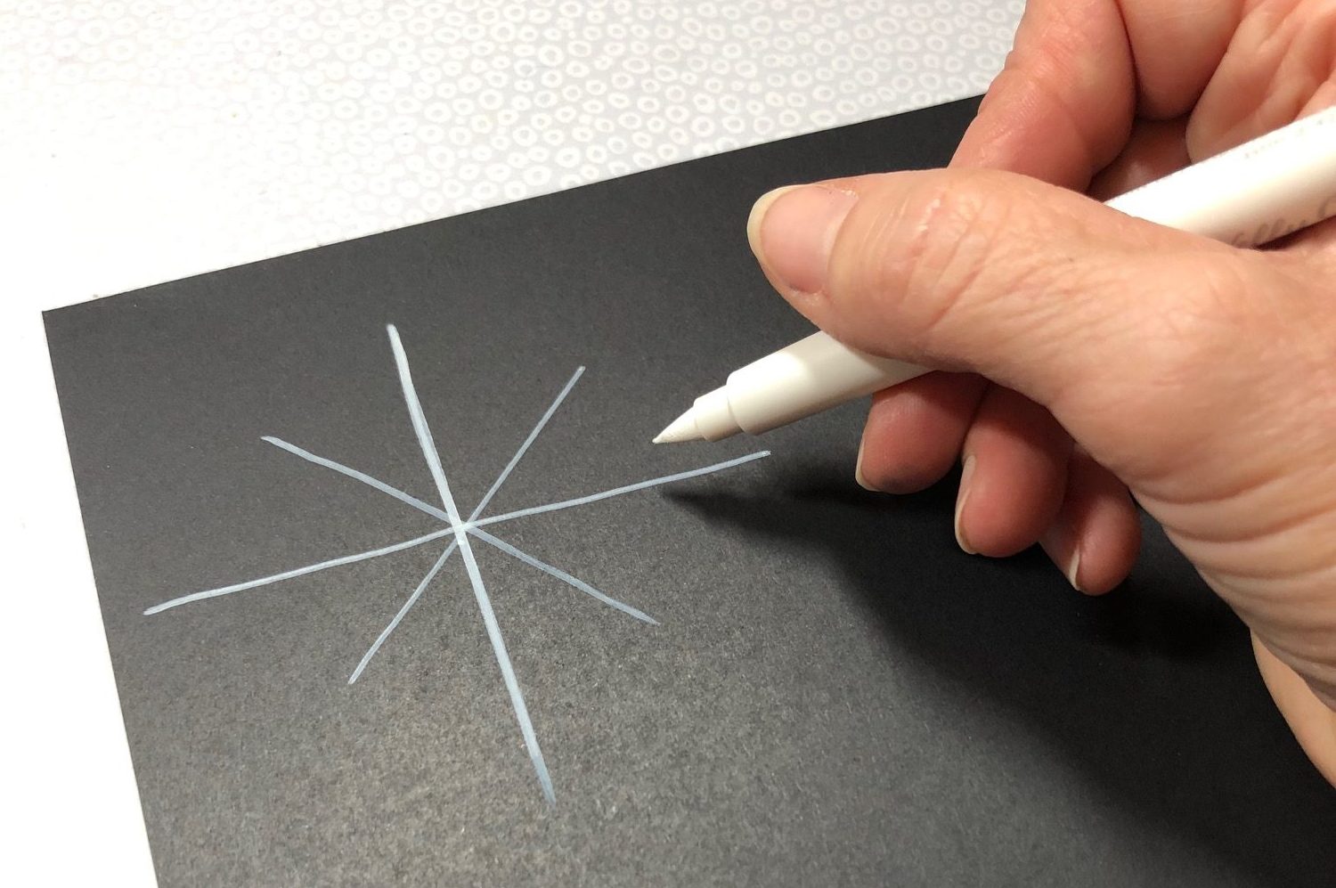 Making Snow with Moonlight Markers – Kelly Creates