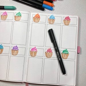 Cute Cupcake Birthday Tracker – Kelly Creates